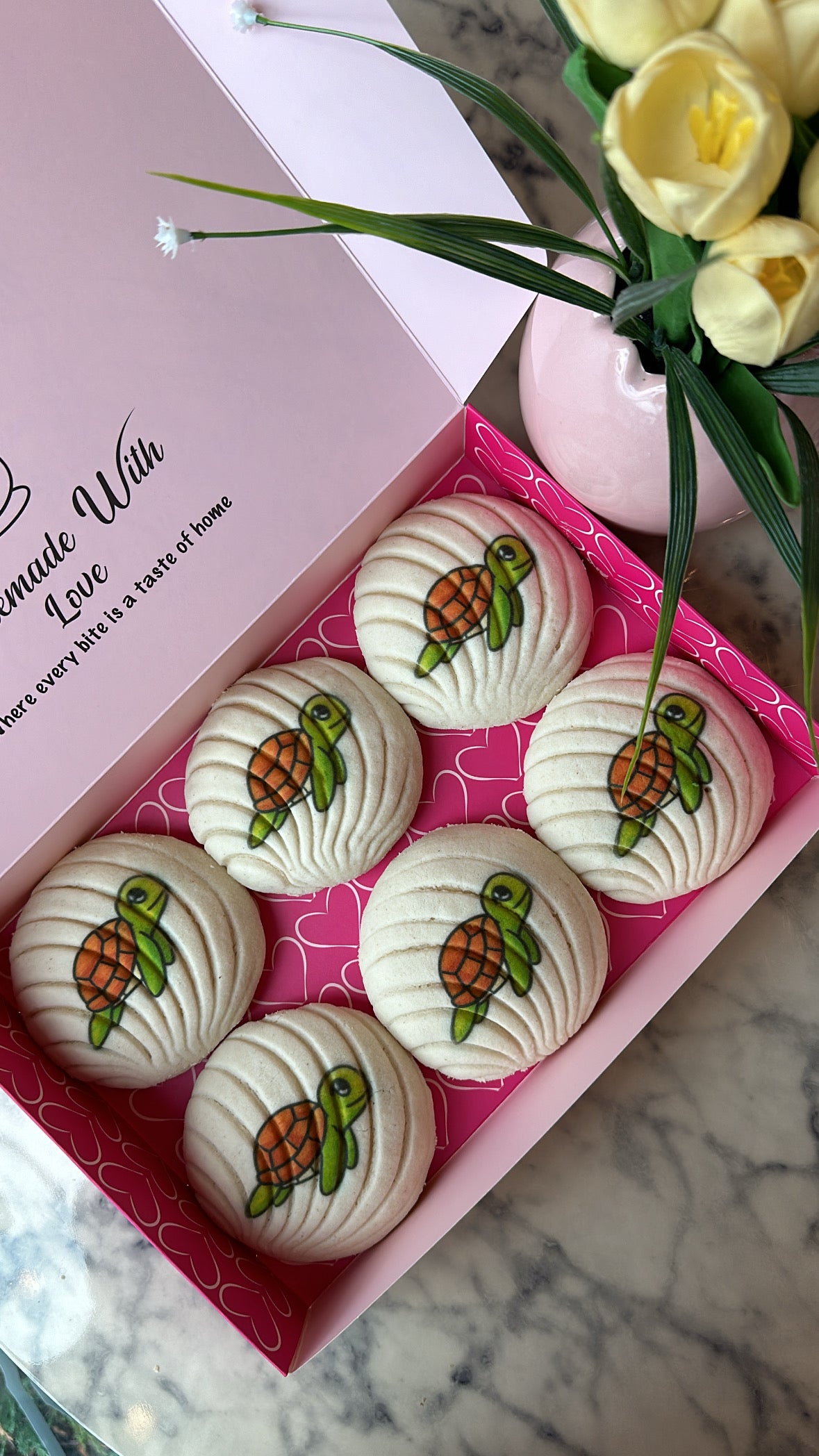 Shop Concha Bouquets | Homamade with Love inc.